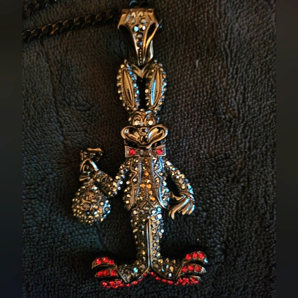 Sarah Jeweler | Accessories | Money Bag Bugs Bunny In Rhodium With ...